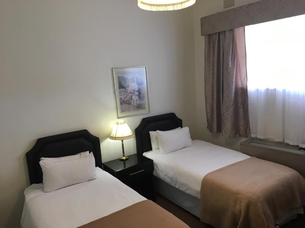 Double / Twin Room - Reservations Africa