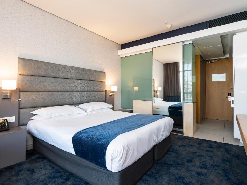 aha Gateway Hotel Standard Double Rooms - Reservations Africa