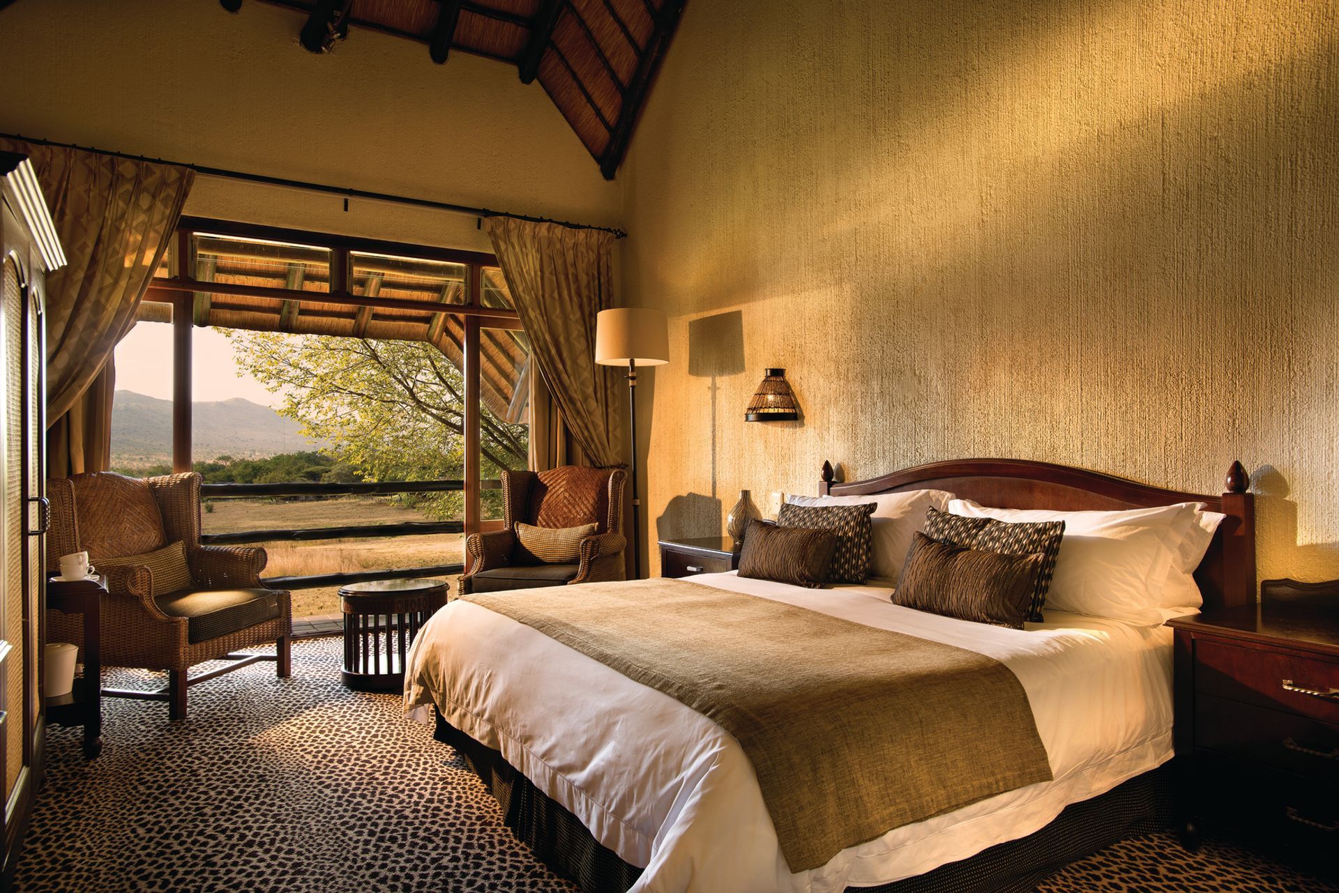 Bakubung Standard King Room - Reservations Africa